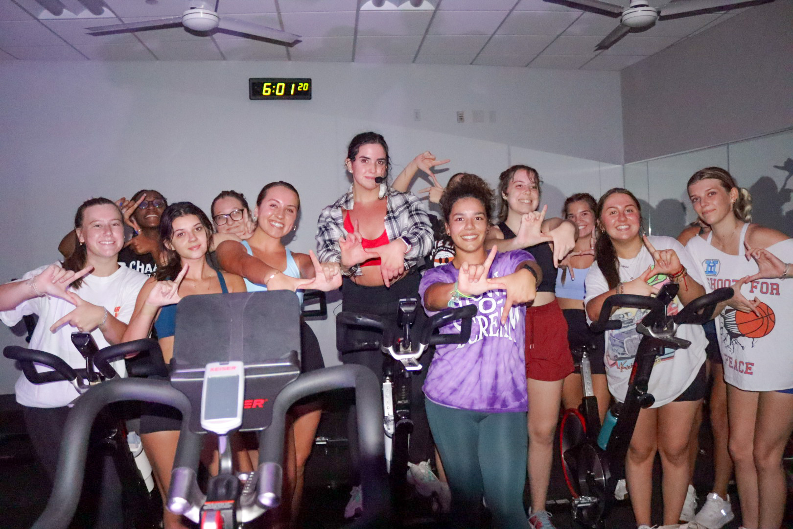 New CHAARG group prioritizes gym-focused women – FAU University Press